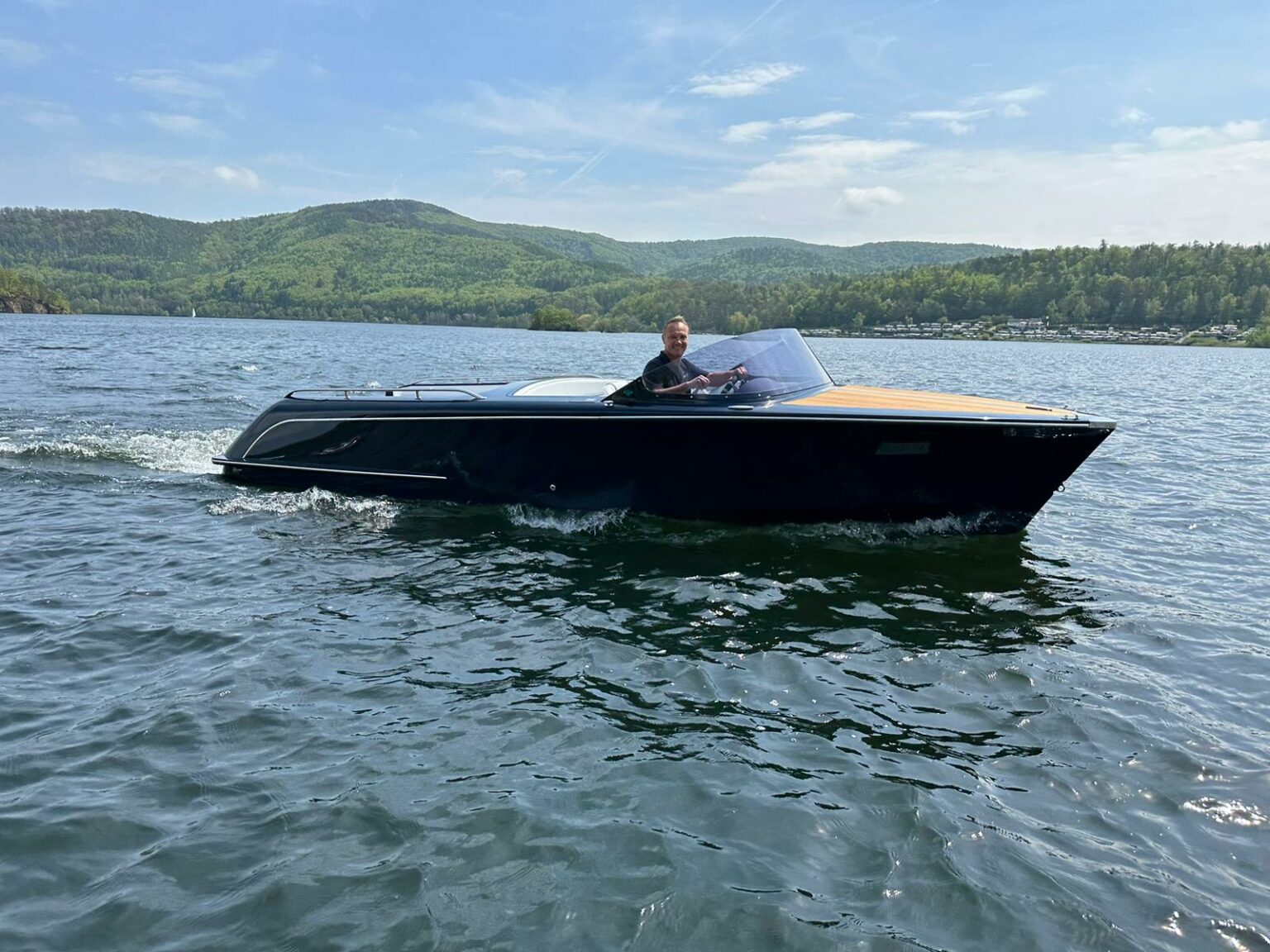 Elektroboot gebraucht kaufen - BeautifulBoats